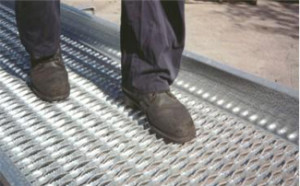 grip strut walkway